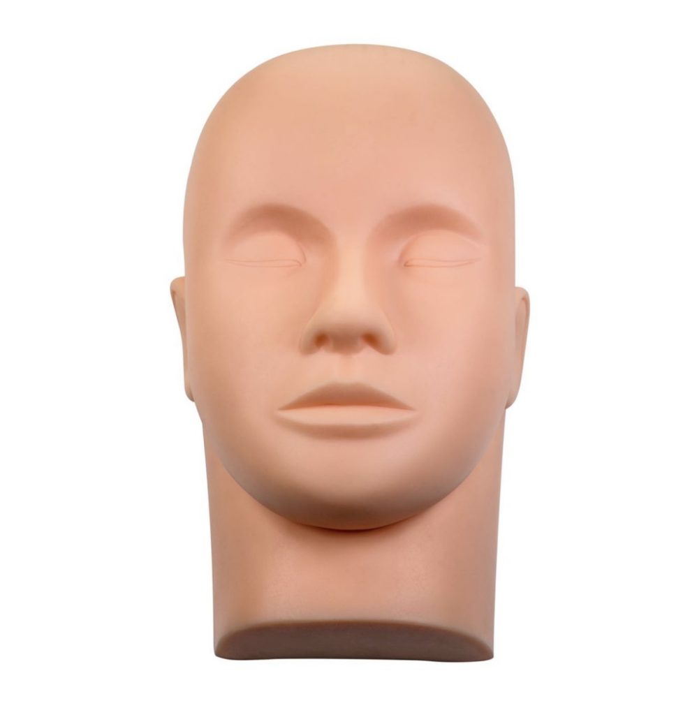 Mannequin heads – SLINKYY